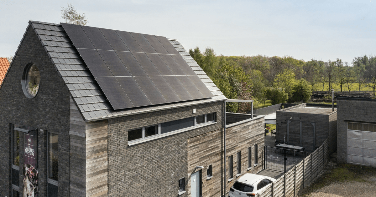 TOPCon vs IBC solar panels: a comparison | ELAT